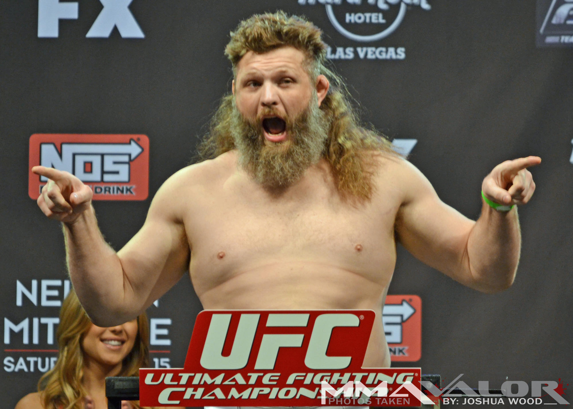 Miocic to fight Big Country at UFC 161